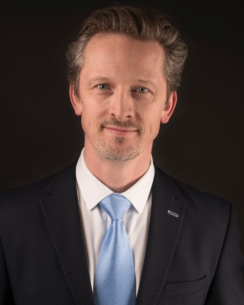 AAE Online CE: FEP-3 Endorestoration - Restoration by an Endodontist